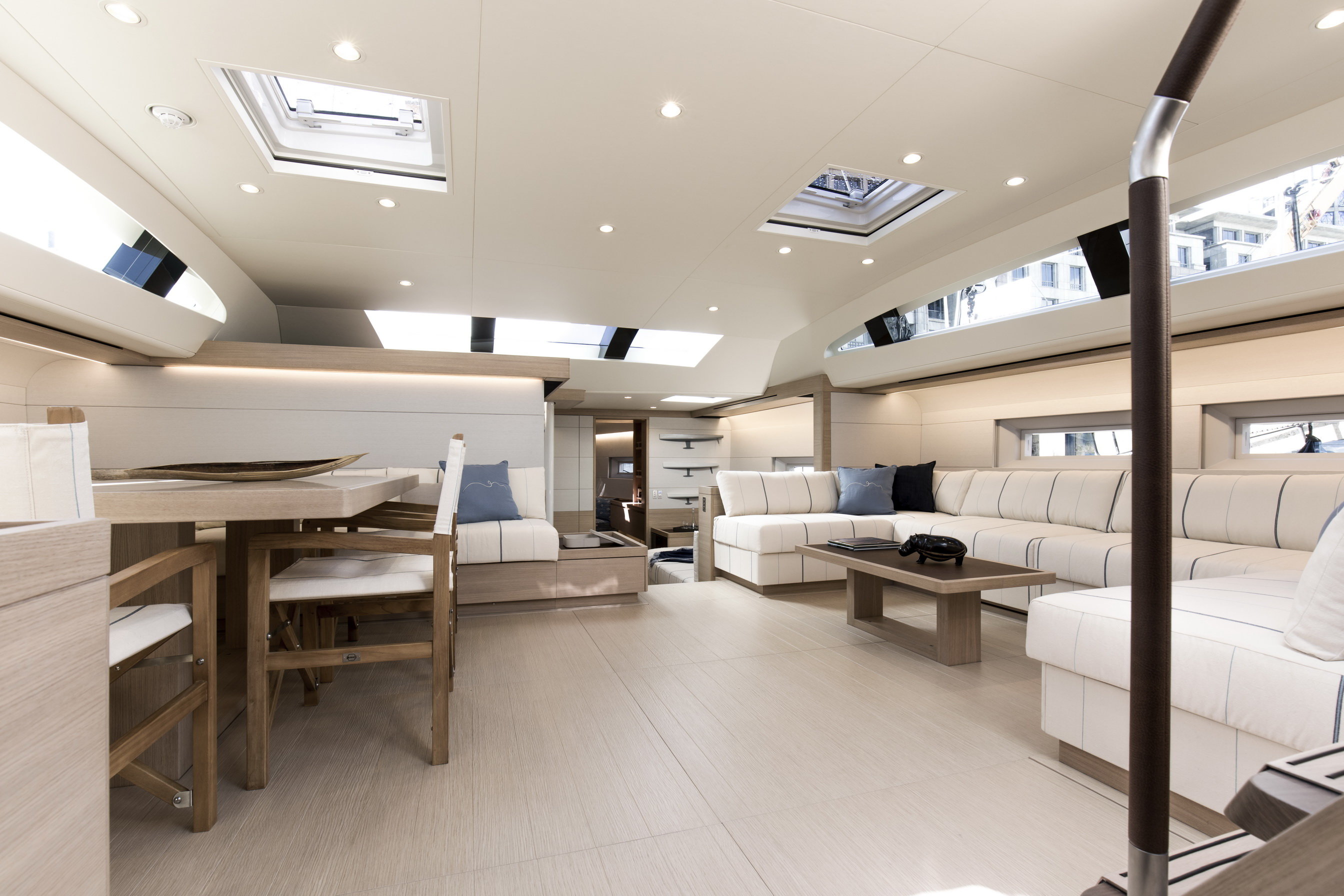 Yacht KIBOKO TRES, Southern Wind | CHARTERWORLD Luxury Superyacht Charters